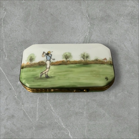 Limoges | Accents | Rare Vtg Limoges France Hand Painted Lady Golfer ...